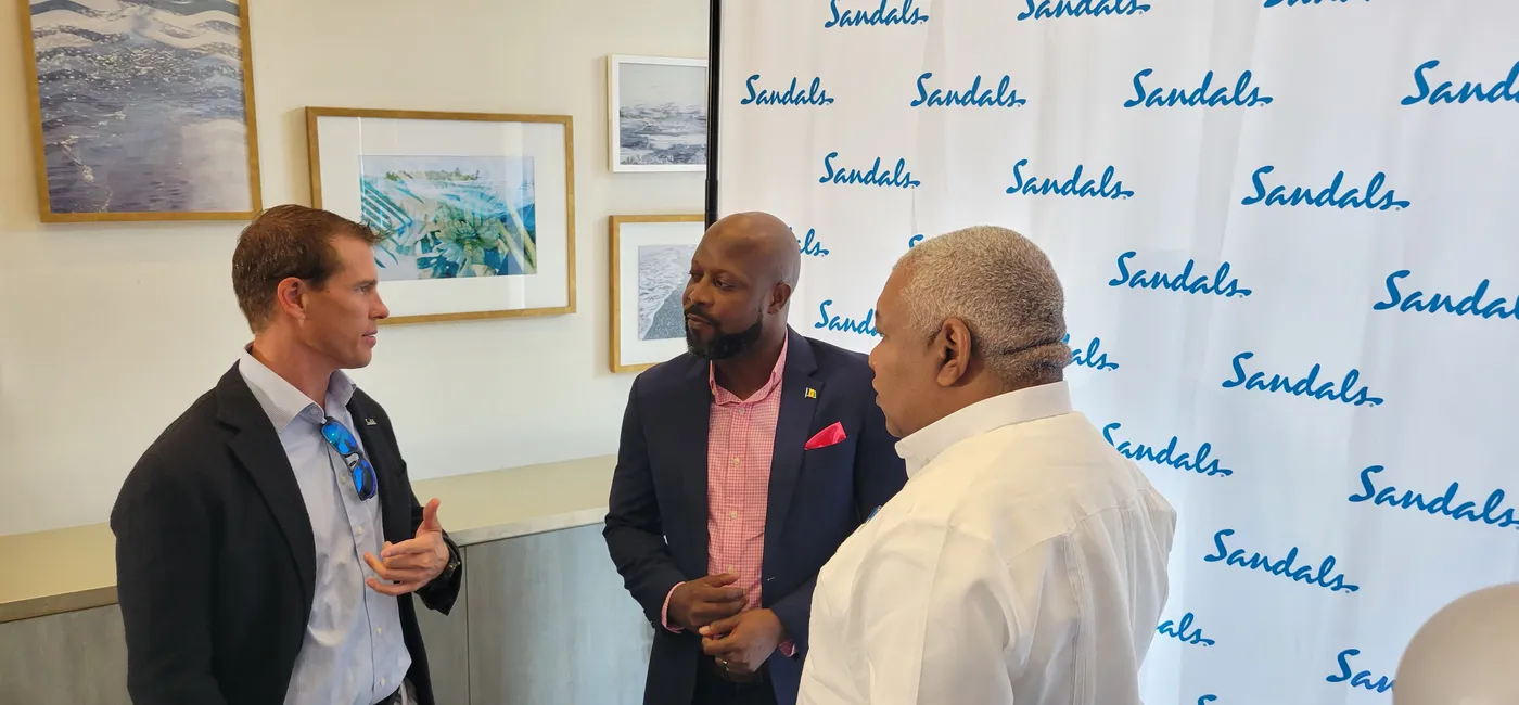 St. Vincent and the Grenadines Tourism Authority Unveils Diamond ...