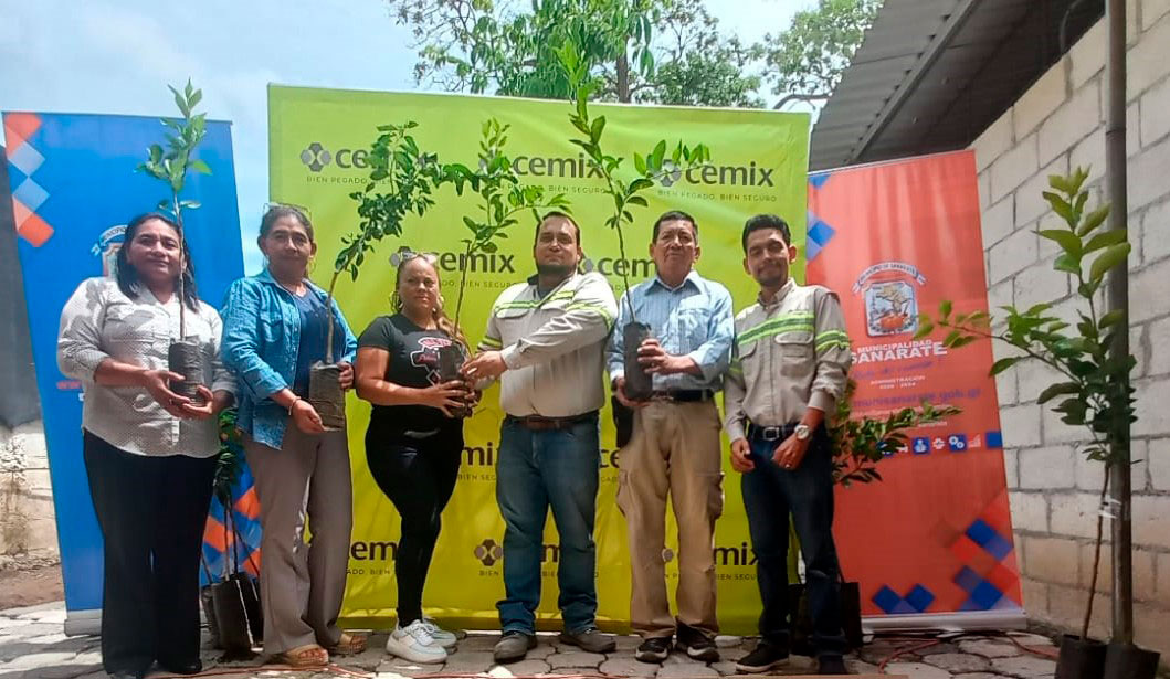 Grupo CEMIX dona a la Comunidad de Sanarate 2,500 árboles - Periódico ...